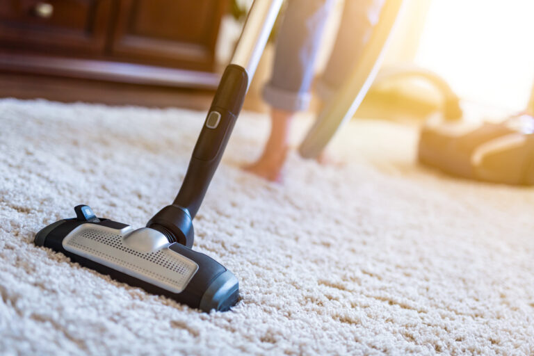 High Pile vs Low Pile Carpet: What's the Difference?